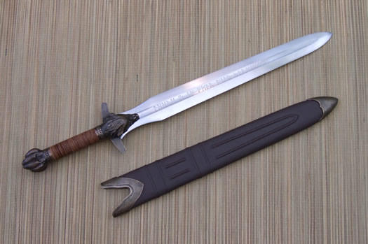 Fully funcional custom swords with high carbon steel blades